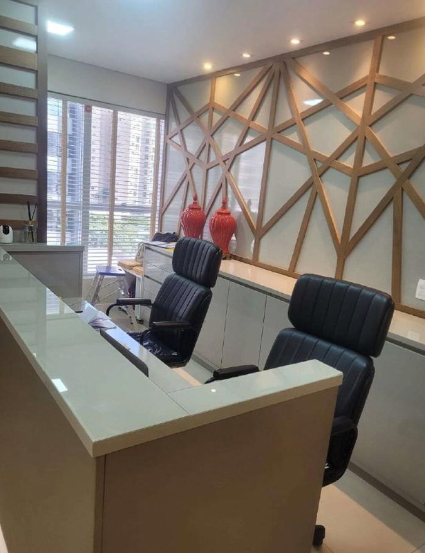 Sala Comercial no Condomínio Torre Montello em Londrina - Comercial em ...