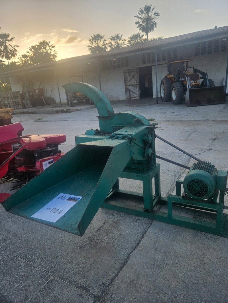 Forrageira com Motor Elétrico em Itaiçaba - CE - Outros em Não ...