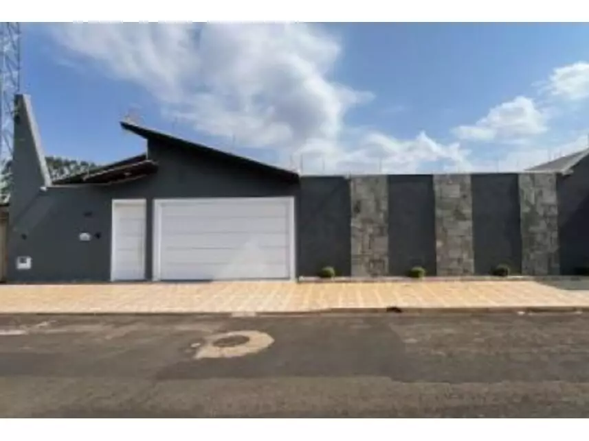 Casa em Leilão com 400m² de Terreno e 168m² Construída - Casa em Jardim ...